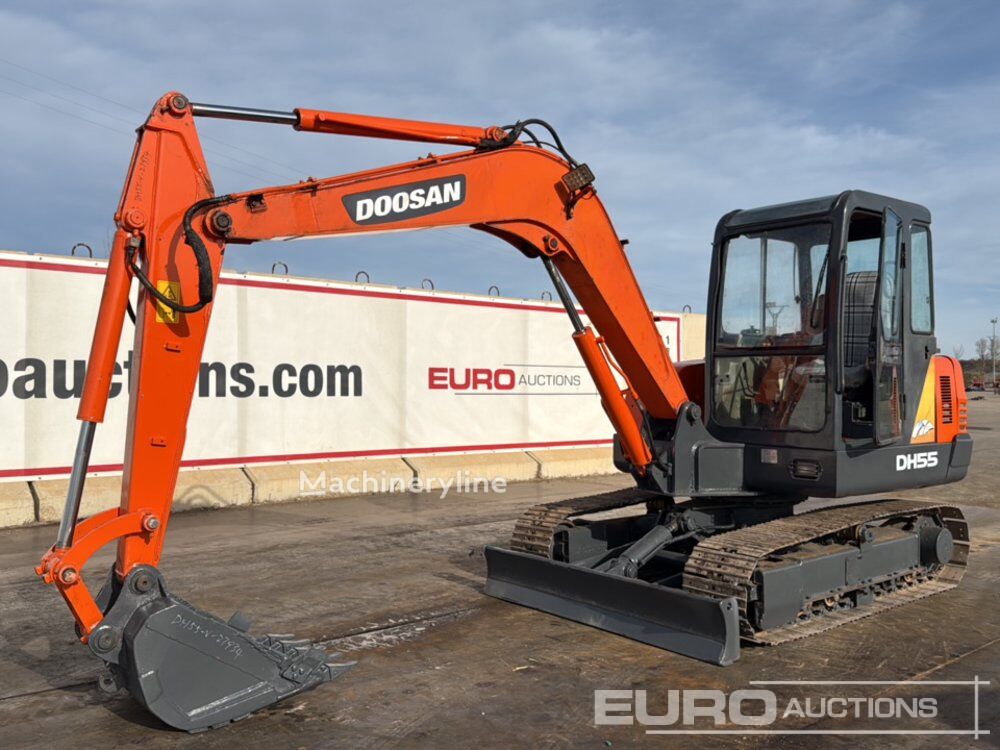 Prodaje se Doosan DH55-V mini bager na aukciji