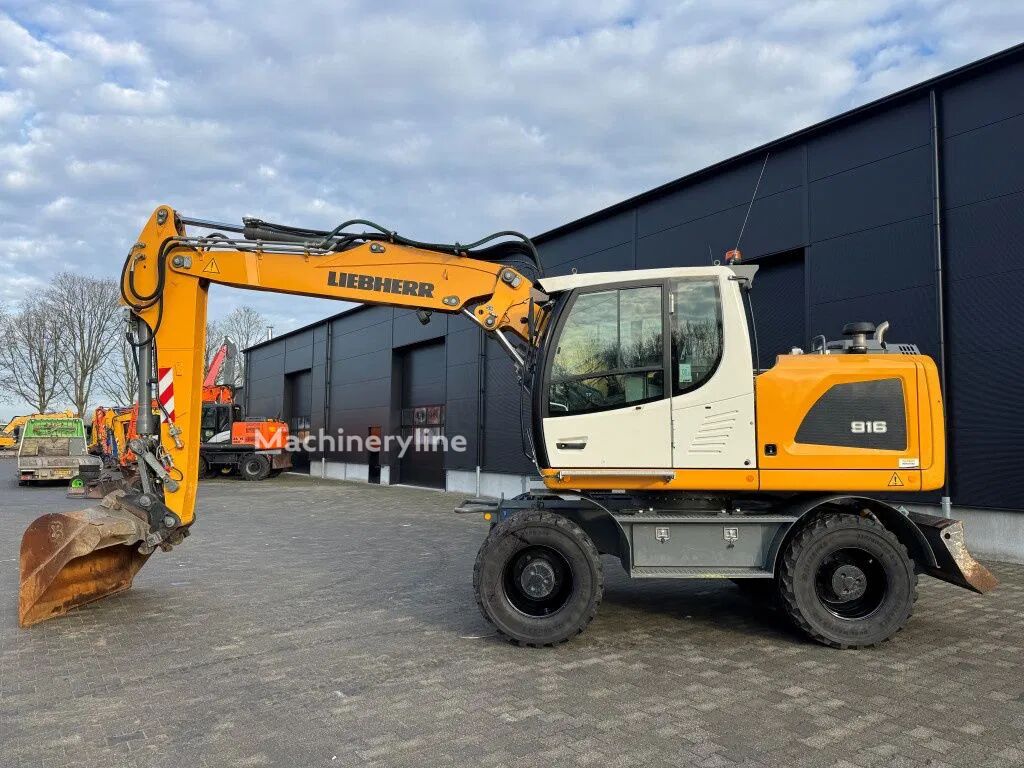 Liebherr A916 2018 5600 UUR !! NL Machine bager točkaš