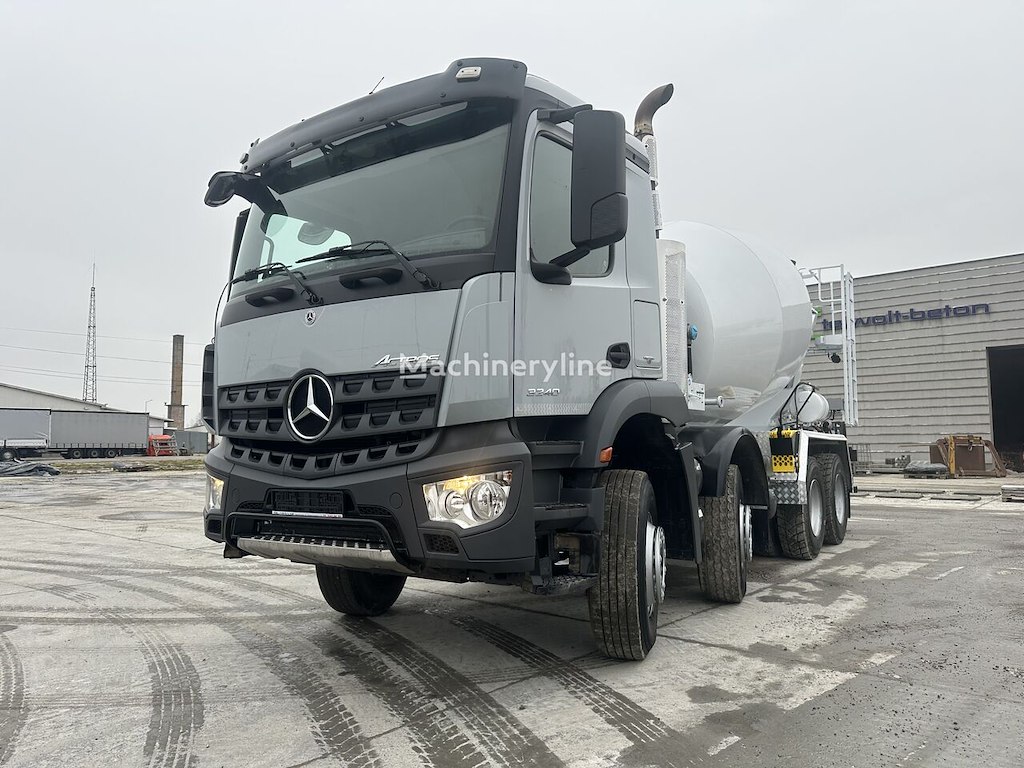 Stetter 9 na šasiji Mercedes-Benz Arocs 3240 kamion s mešalicom za beton