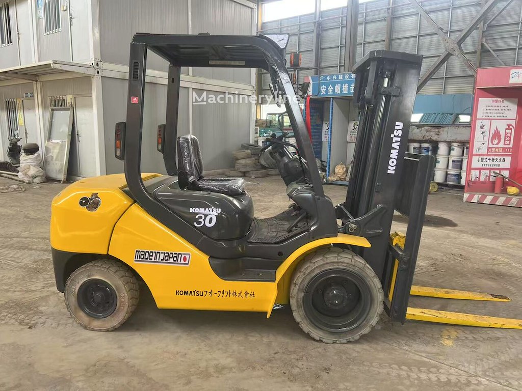 Komatsu FD30-16 dizel viljuškar