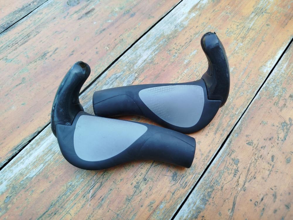 Ergon GP2 gripovi + rogovi