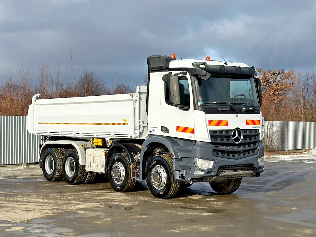 Mercedes-Benz AROCS 4145 kiper