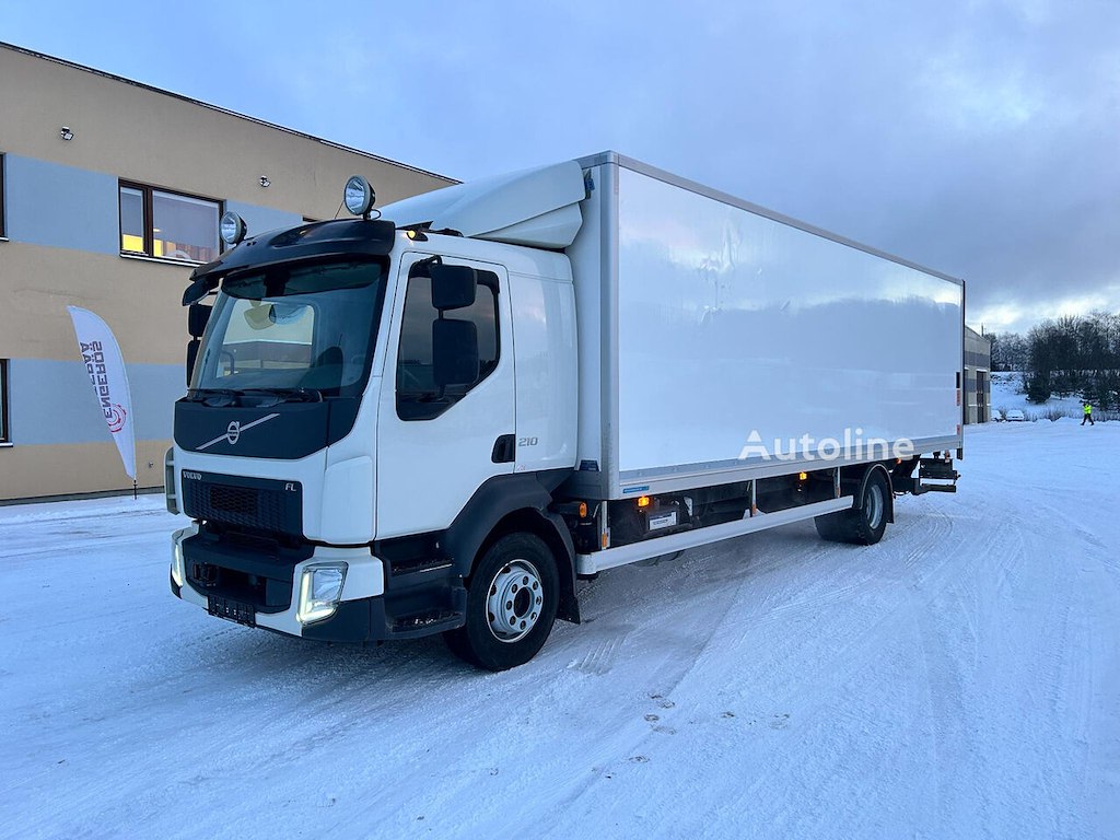 Volvo FL210 4X2 EURO6 + BOX HEATING kamion furgon