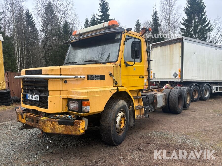 Prodaje se Scania T142 kamion šasija na aukciji