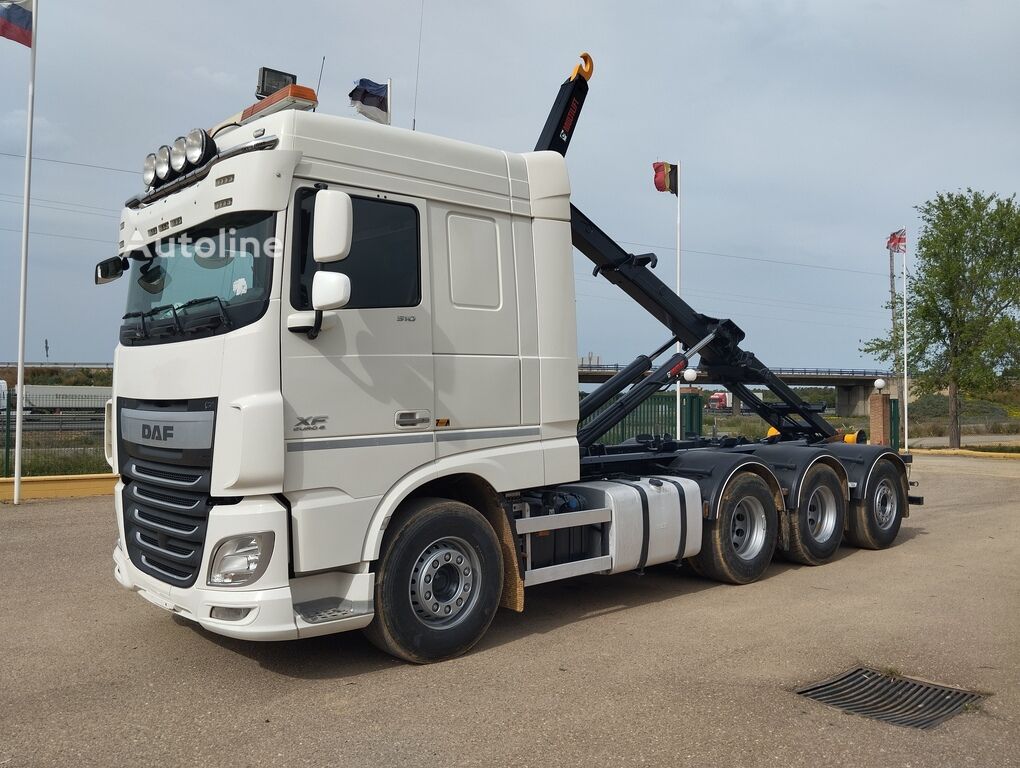 DAF XF 510 kamion rol kiper