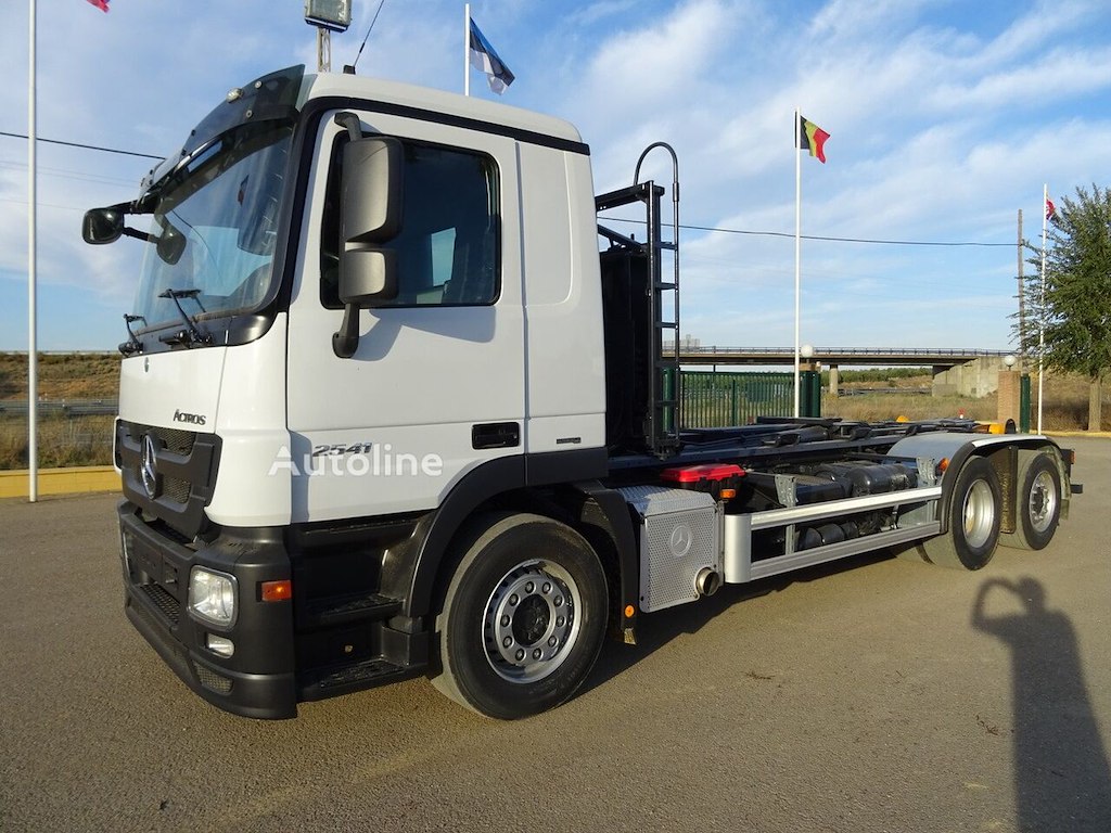 Mercedes-Benz Actros 25 41 kamion rol kiper