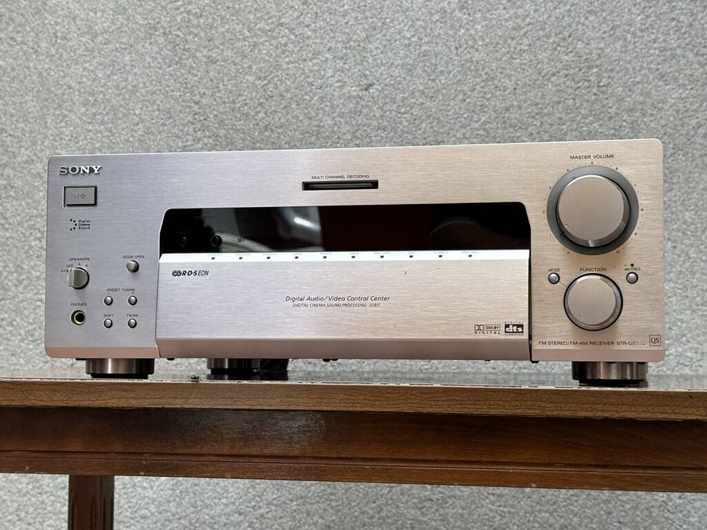 Sony FM Stereo/AM Receiver STR-DB790 – AV risiver sa snažnim i čistim