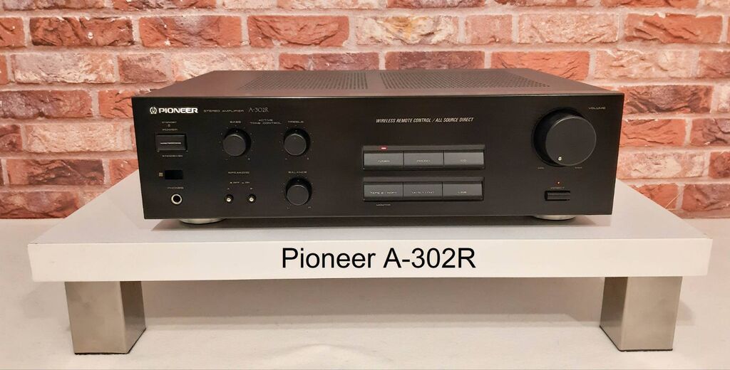 Perfektno očuvano pojačalo marke Pioneer A-302R Zvučno izvanredno