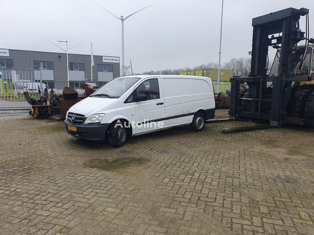 Mercedes-Benz Vito minibus furgon