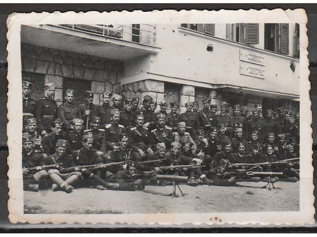 Cetnici