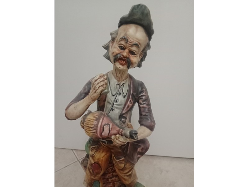 FIGURA BISKVIT PORCELAN-,,CAPODIMONTE,,