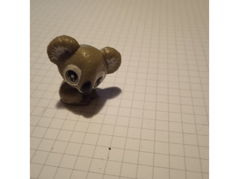 Kinder figurica