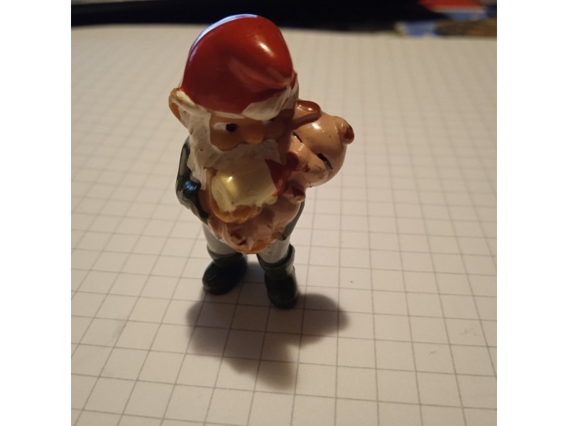 Kinder figurica