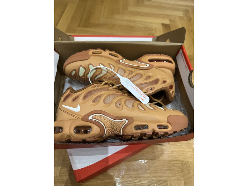 Nike air max plus drift patike 45