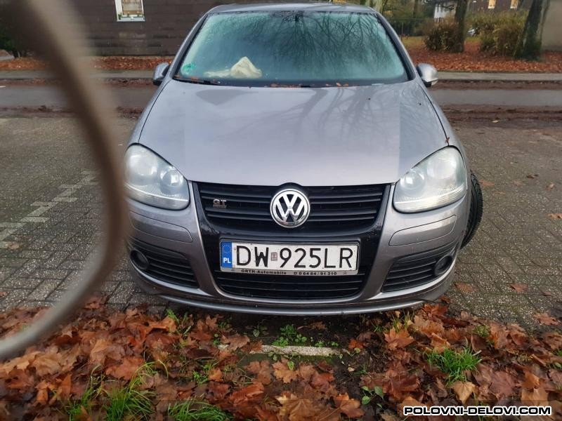 Volkswagen Golf 5 Kompletan Auto U Delovima