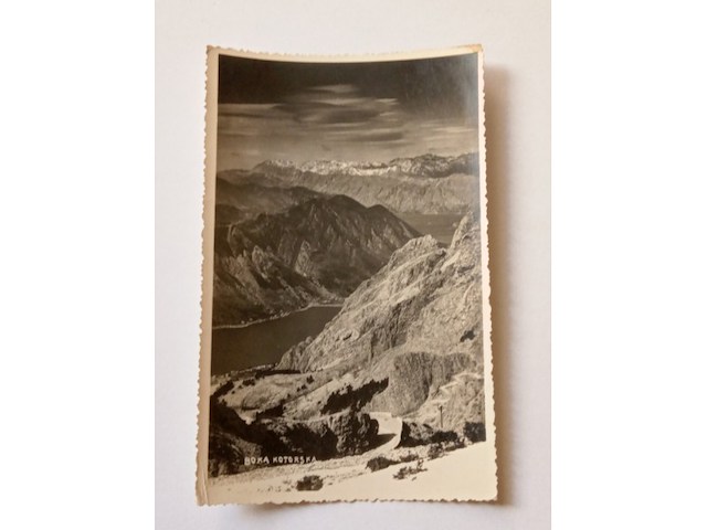 Boka Kotrska - Foto Cirigović - Crna Gora - Čista
