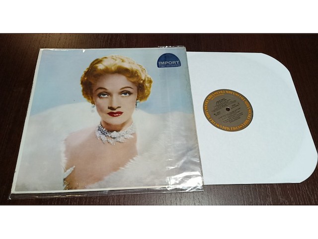 MARLENE DIETRICH  At The Cafe De Paris LP 5
