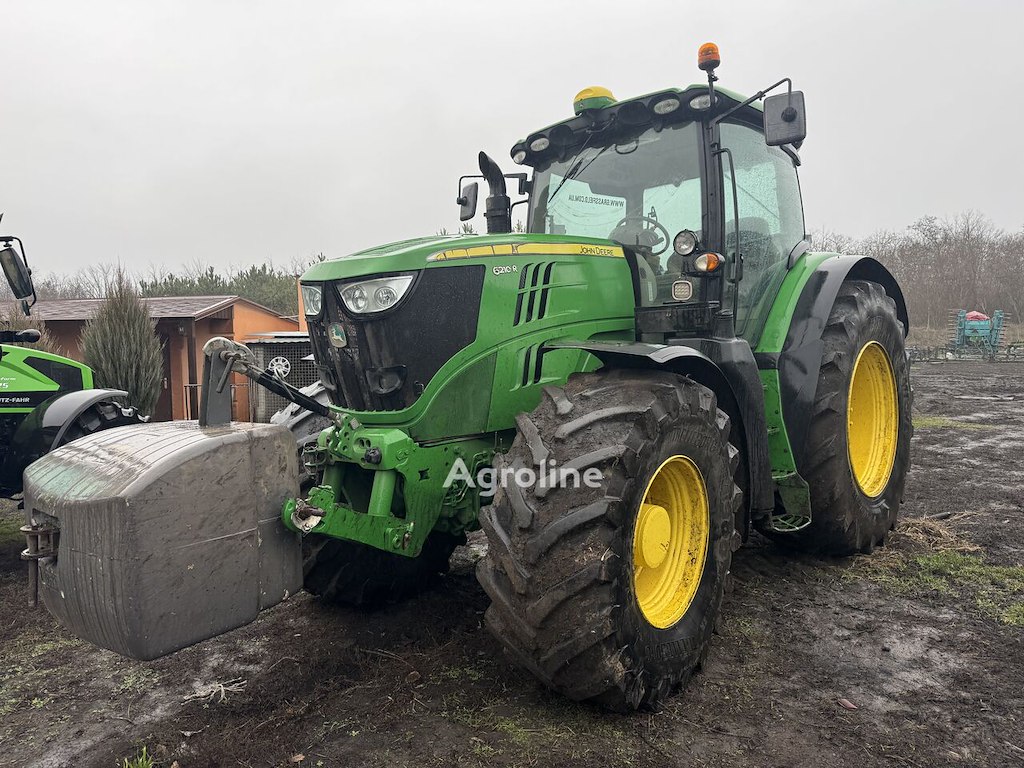 John Deere 6210R traktor točkaš
