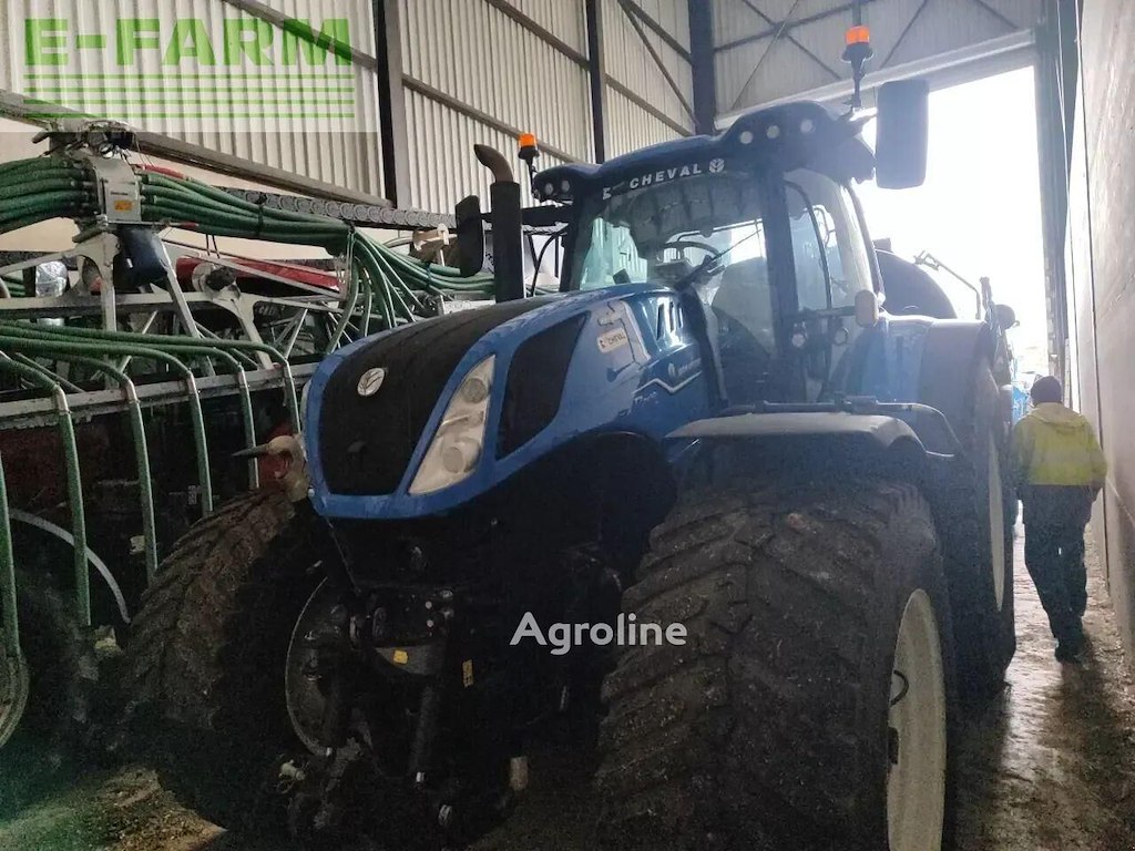 New Holland t7.315 hd traktor točkaš