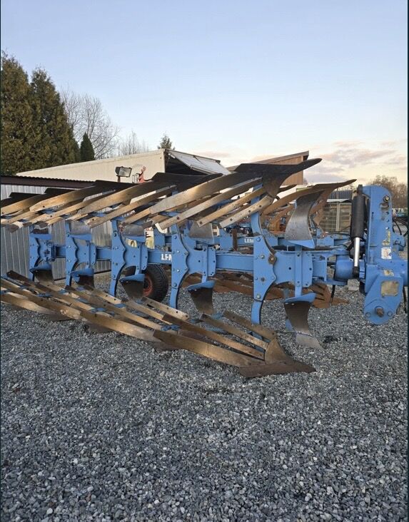 Lemken EurOpal 8 reverzibilni plug