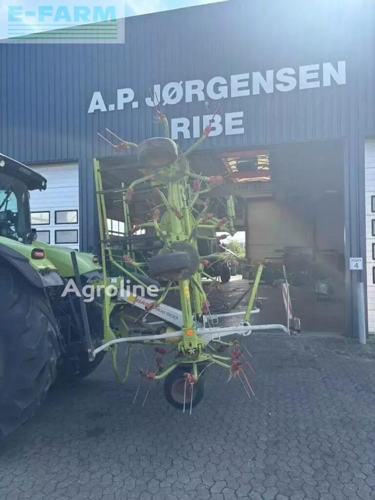 Claas volto 900 trakasti formirač otkosa