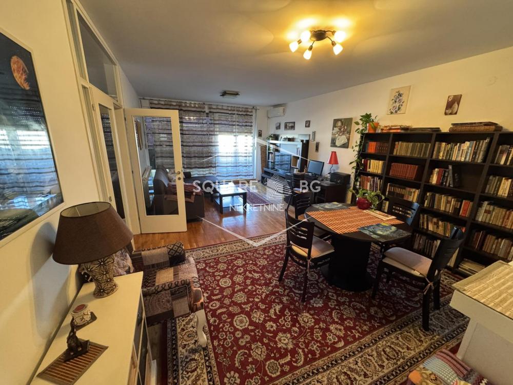 Blok 32, 2.0 namešten, garaža ID#4969 1.000 €