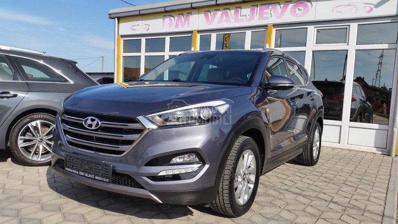 Hyundai Tucson 2.0 CRDI/4WD/AUT/T0P