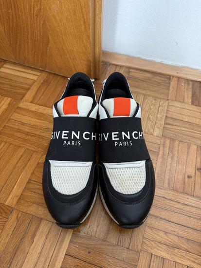 Givenchy patike (%7000din%)