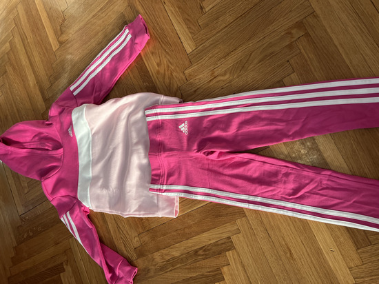 Adidas trenerka 116