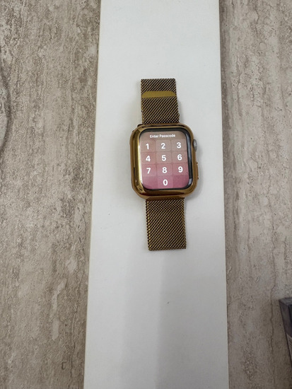 Apple watch Series 5 Silver Aliminium