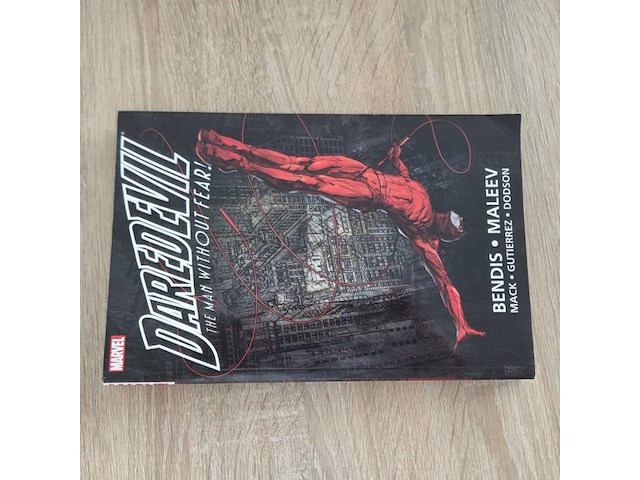 Daredevil Ultimate Collection vol.1 Bendis and Maleev