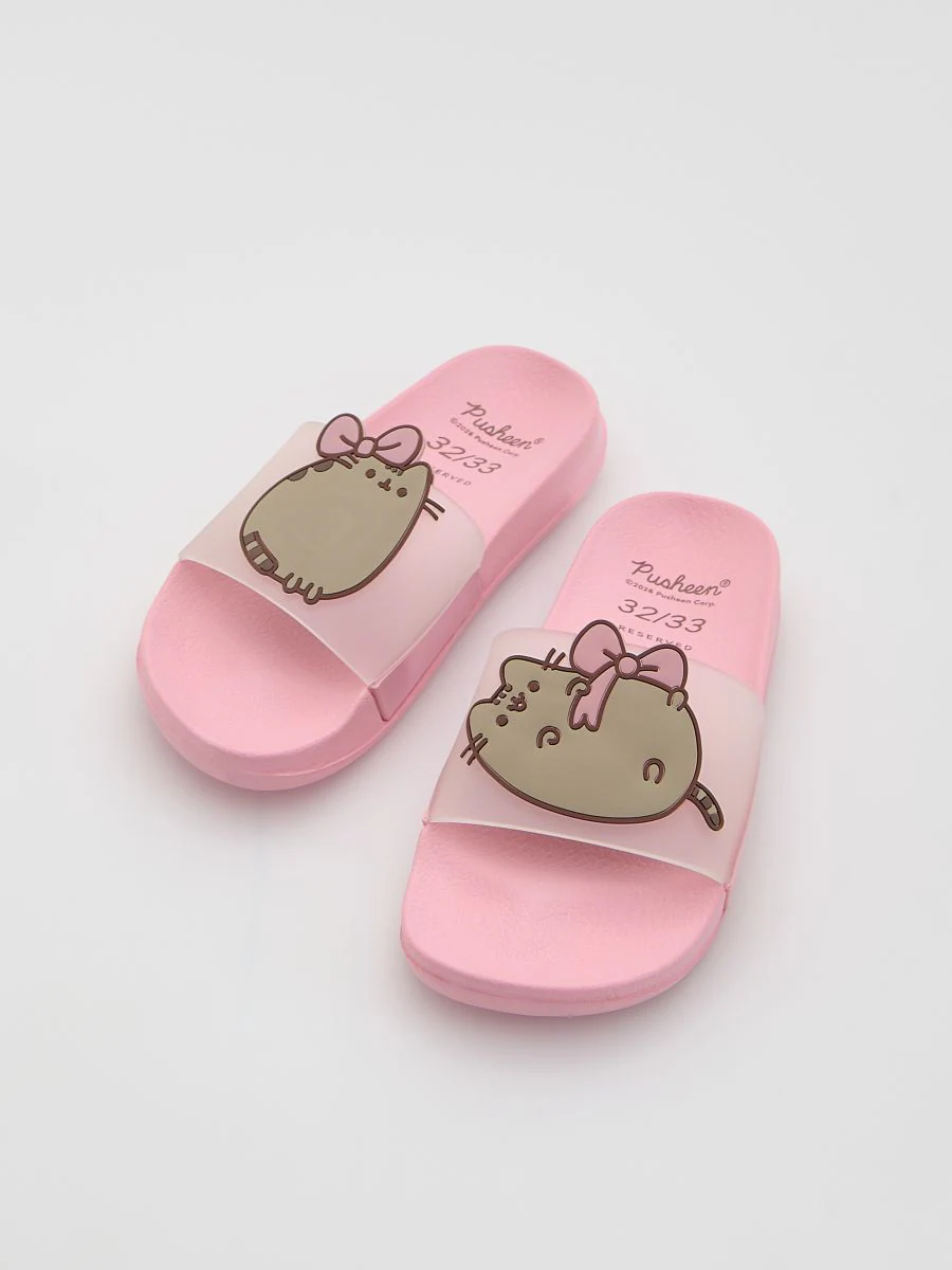 Papuče Pusheen