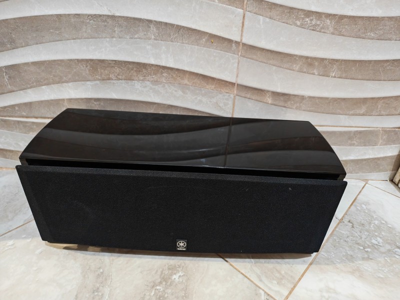 Yamaha NS-C444 centralni zvucnik