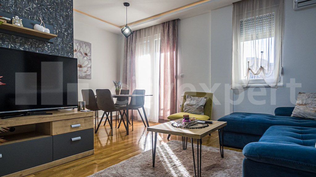 Stan Izdavanje Novi Sad Bez skrivenih troškova - 43m², Radoja Domanovića, Novi Sad - 500€