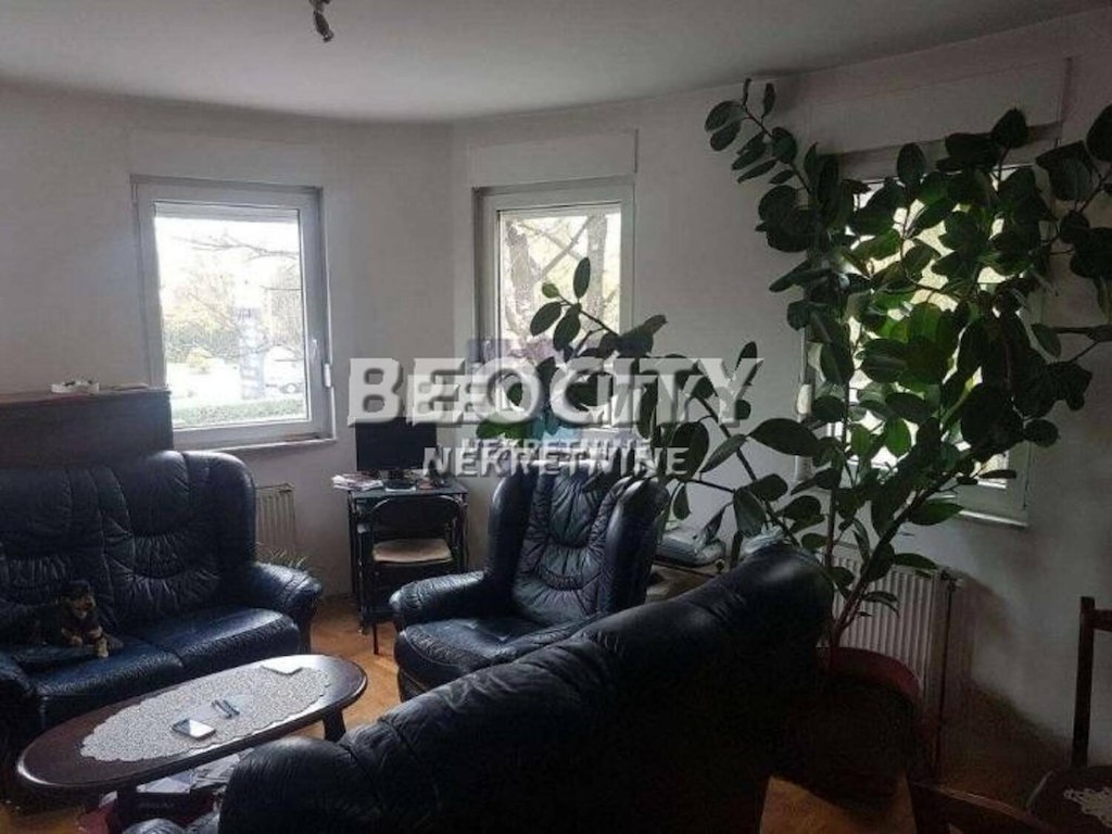 Novi Sad, Železnička Stanica, Stjepana Mitrova Ljubise, 3.0, 65m2, 225000EUR