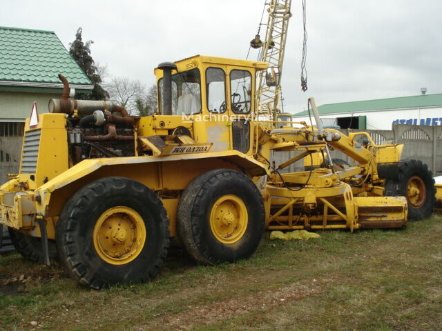 Volvo Bolinder - Munktell VHK-510 grejder