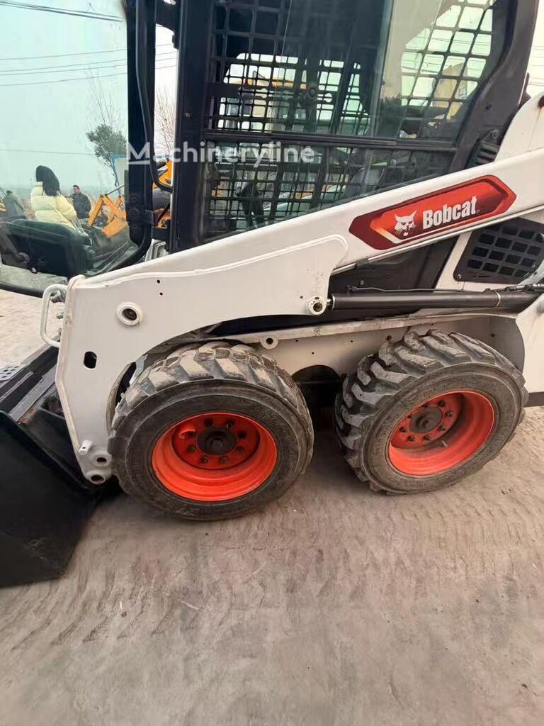 Bobcat S450 mini utovarivač
