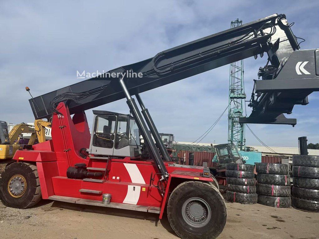 Kalmar DRD450 dalekosežni slagač