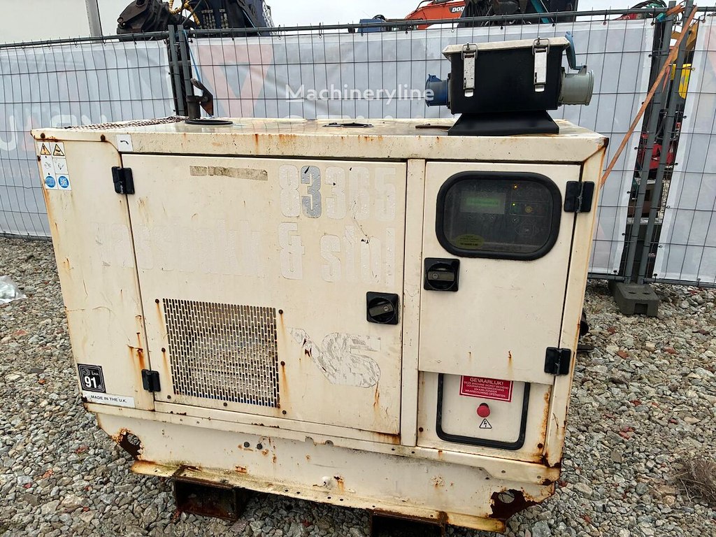 FG Wilson P22-4 Perkins engine 404D-22 diesel generator