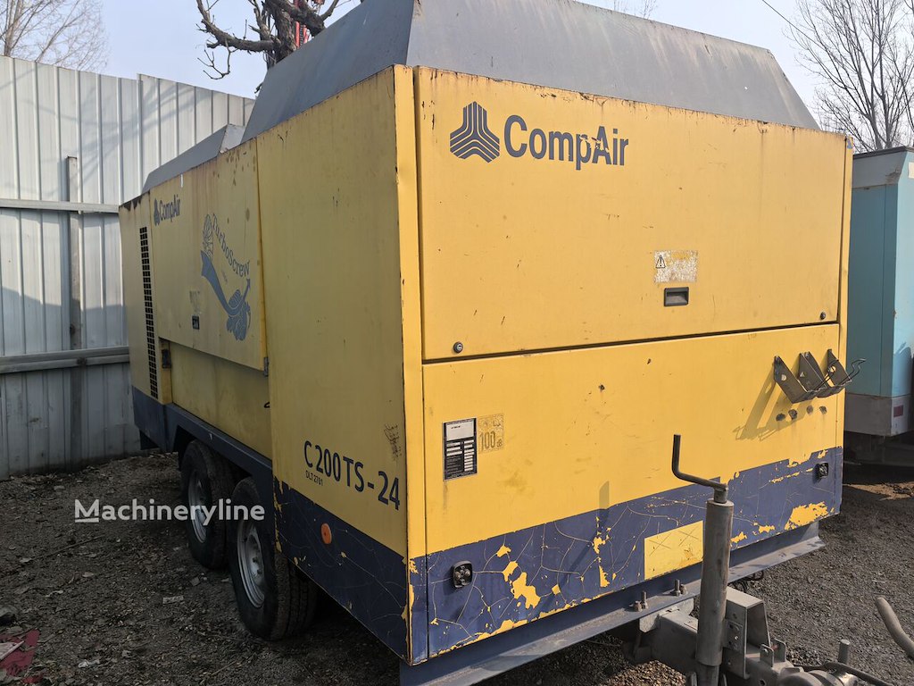 CompAir C200TS-24 mobilni kompresor