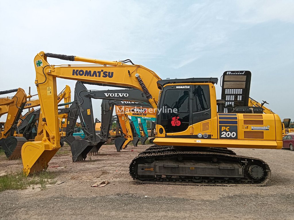 Komatsu PC200 bager guseničar
