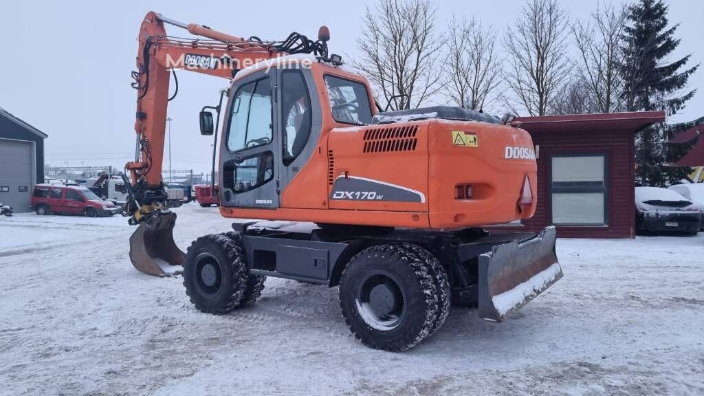 Doosan DX 170W + Roto bager točkaš