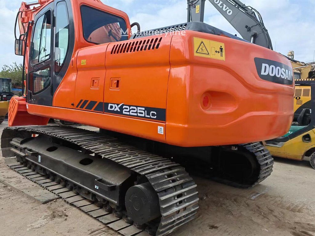 Doosan DX255 bager guseničar