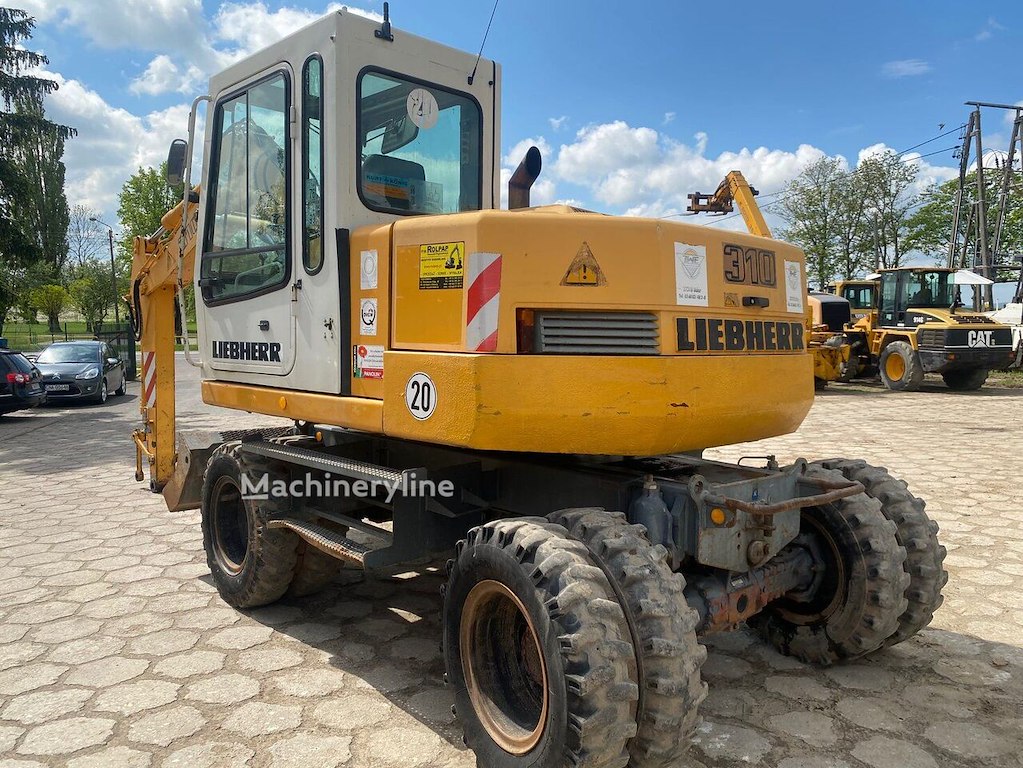 Liebherr A310B bager točkaš