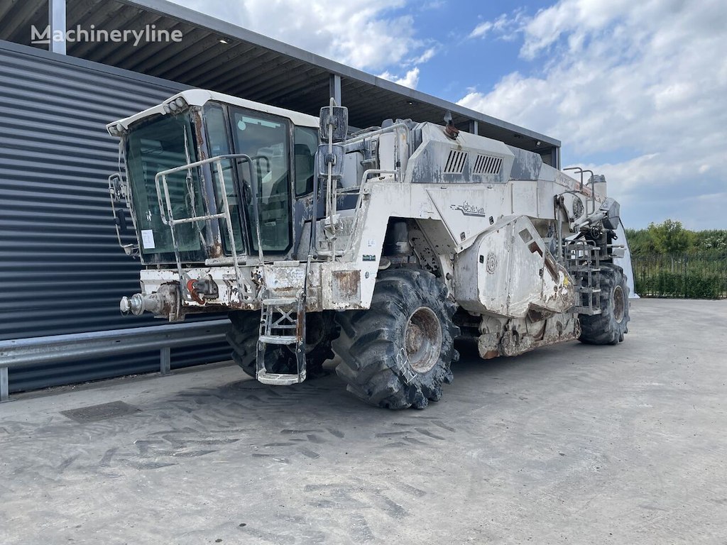Wirtgen WR 240I stabilizator tla