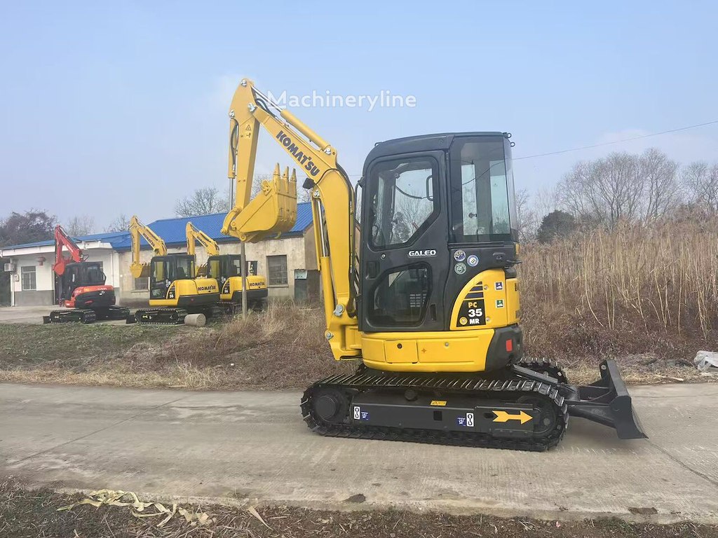 Komatsu PC35 mini bager
