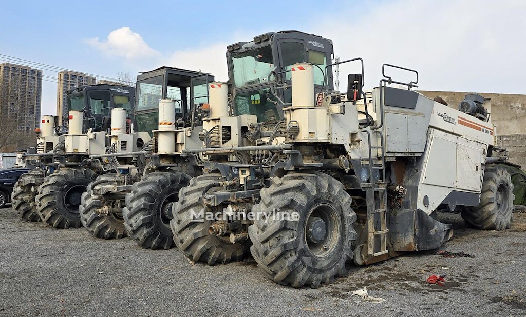 Wirtgen WR2500S stabilizator tla