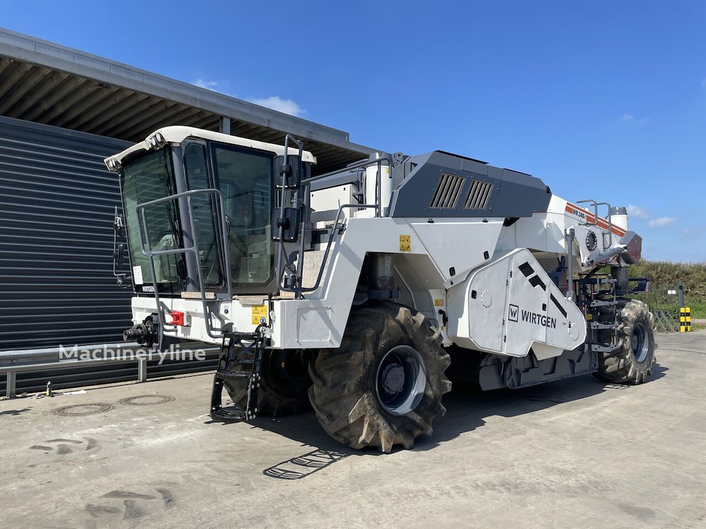 Wirtgen WR 240I stabilizator tla