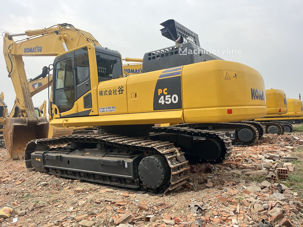 Komatsu PC450-8 bager guseničar