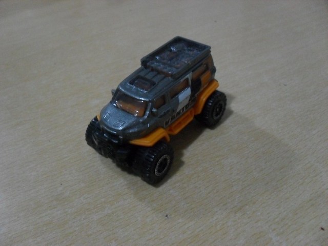 MATCHBOX - VANTOM